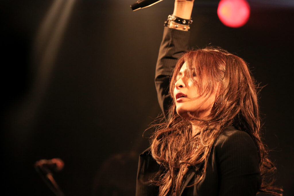 IBUKI - Interview (2020) - UniJolt